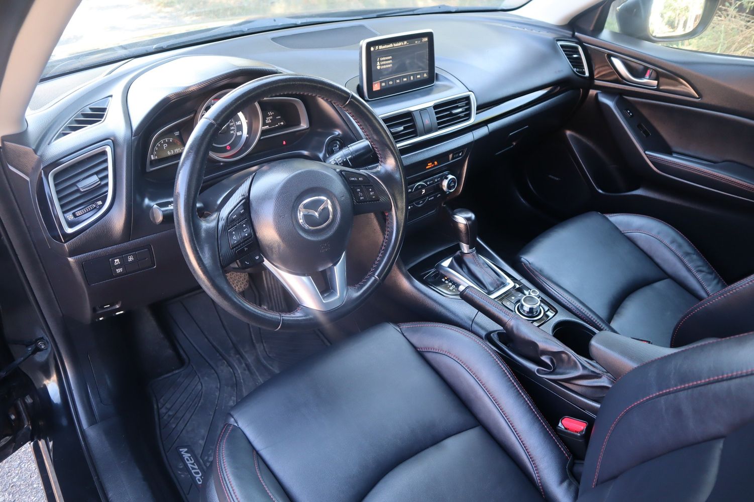 2015 Mazda Mazda3 i Grand Touring | Victory Motors of Colorado
