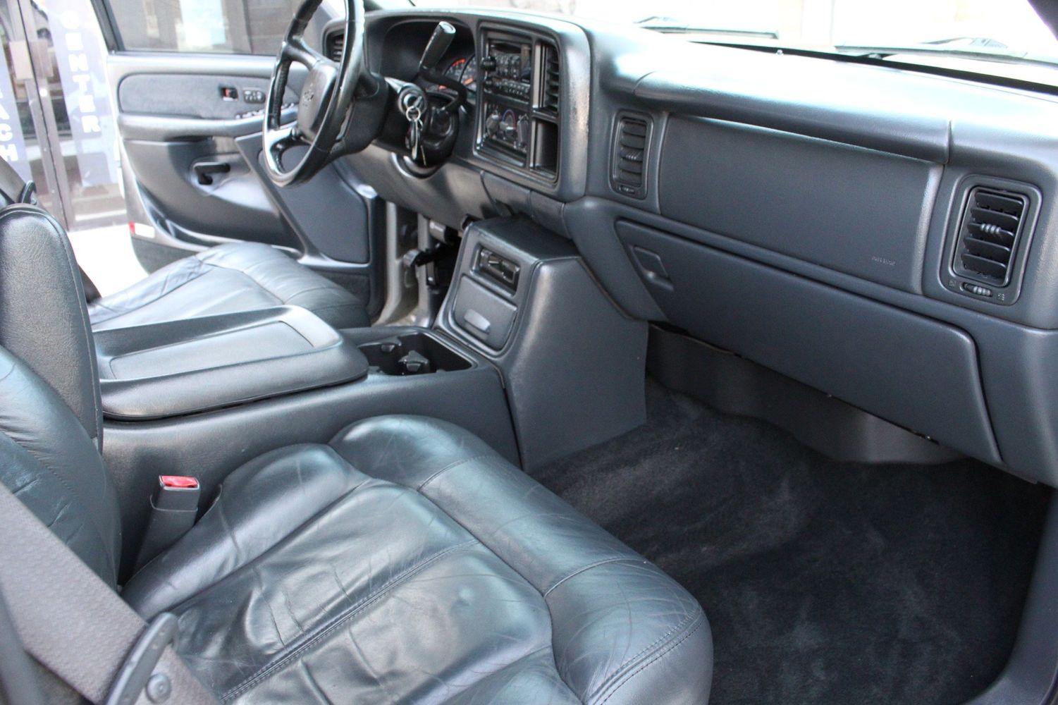 2002 Chevrolet Silverado 2500HD LT | Victory Motors of Colorado