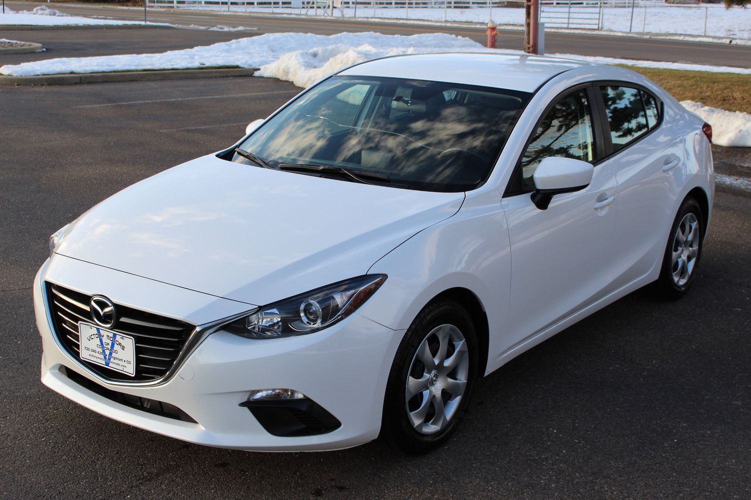 2016 Mazda Mazda3 i Sport | Victory Motors of Colorado