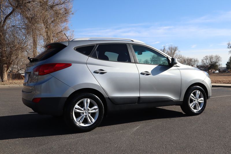 2013 Hyundai Tucson Photos
