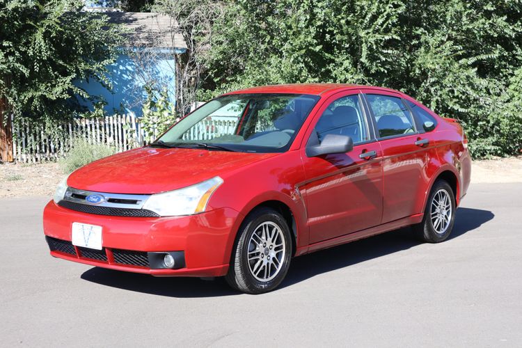 2011 Ford Focus SE | Victory Motors of Colorado