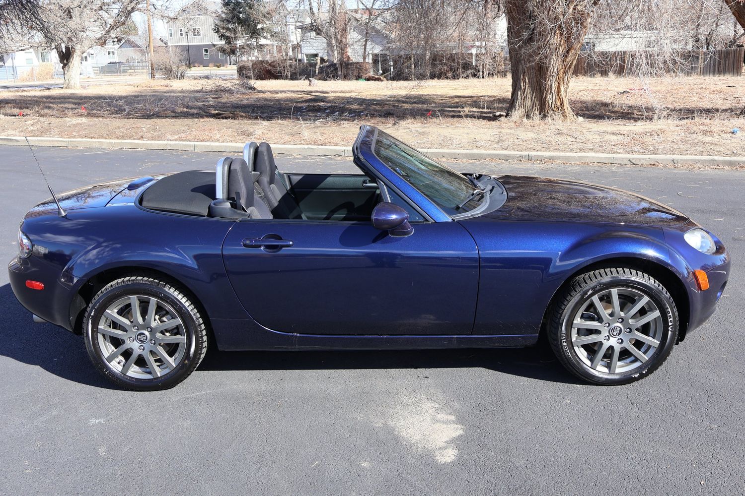 2007 Mazda MX-5 Miata | Victory Motors of Colorado