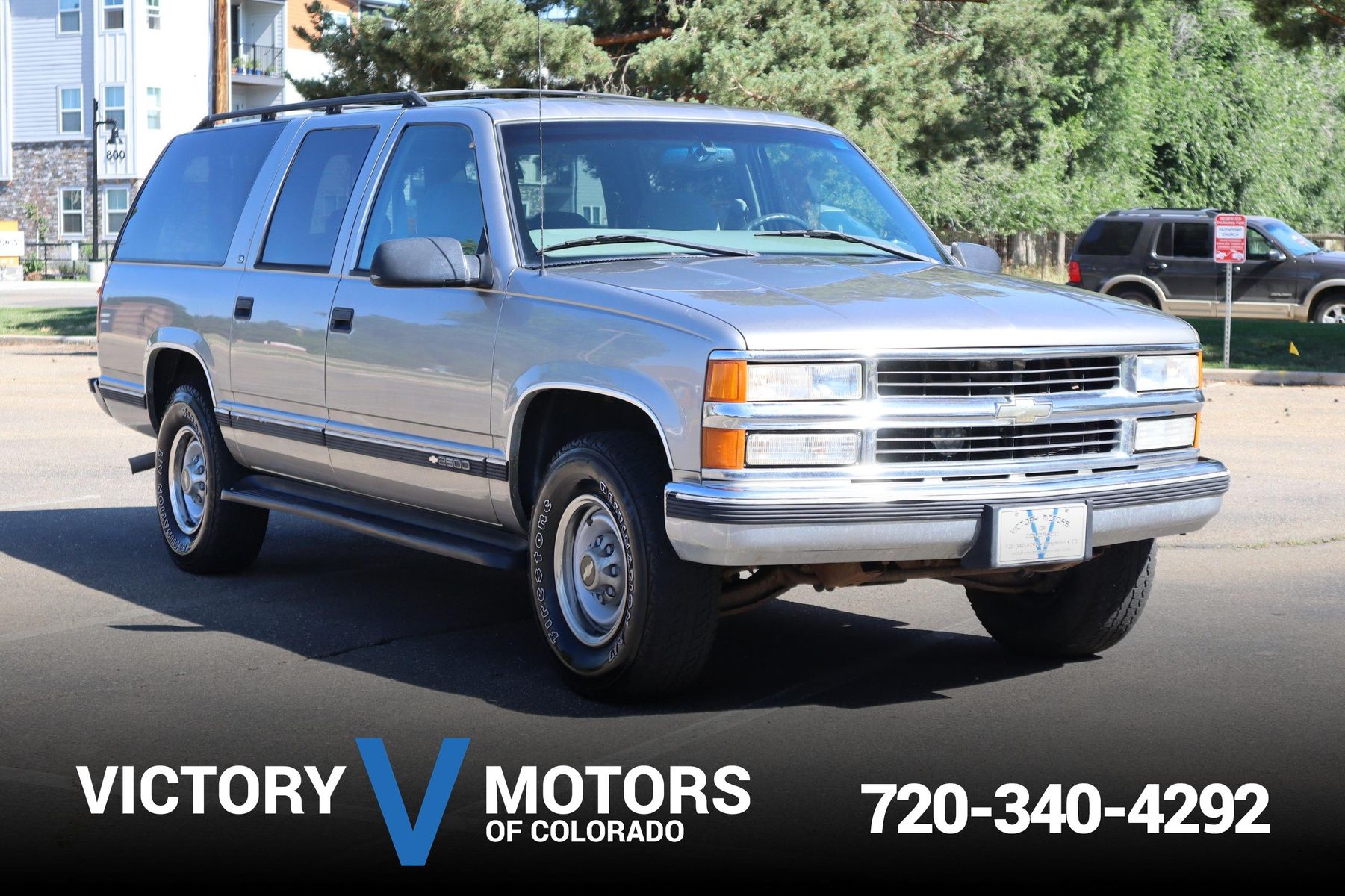1999 Chevrolet Suburban C2500 LS | Victory Motors of Colorado