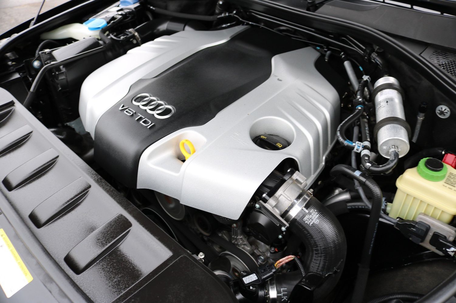 2015 Audi Q7 3.0 quattro TDI Prestige | Victory Motors of Colorado