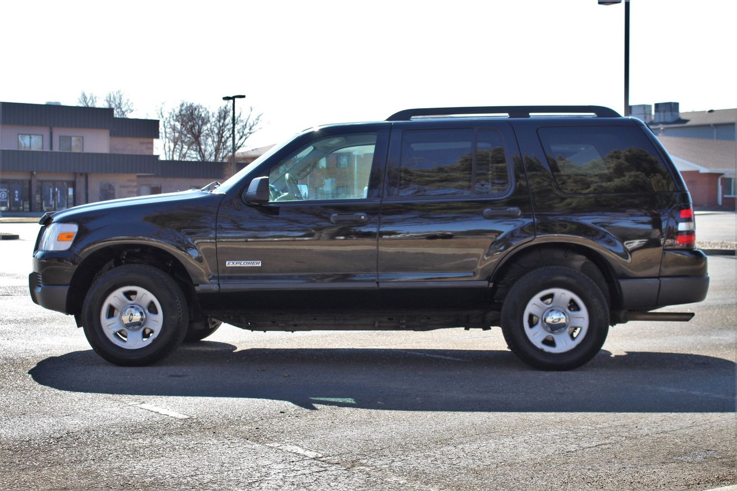 2006 Ford Explorer XLS | Victory Motors of Colorado