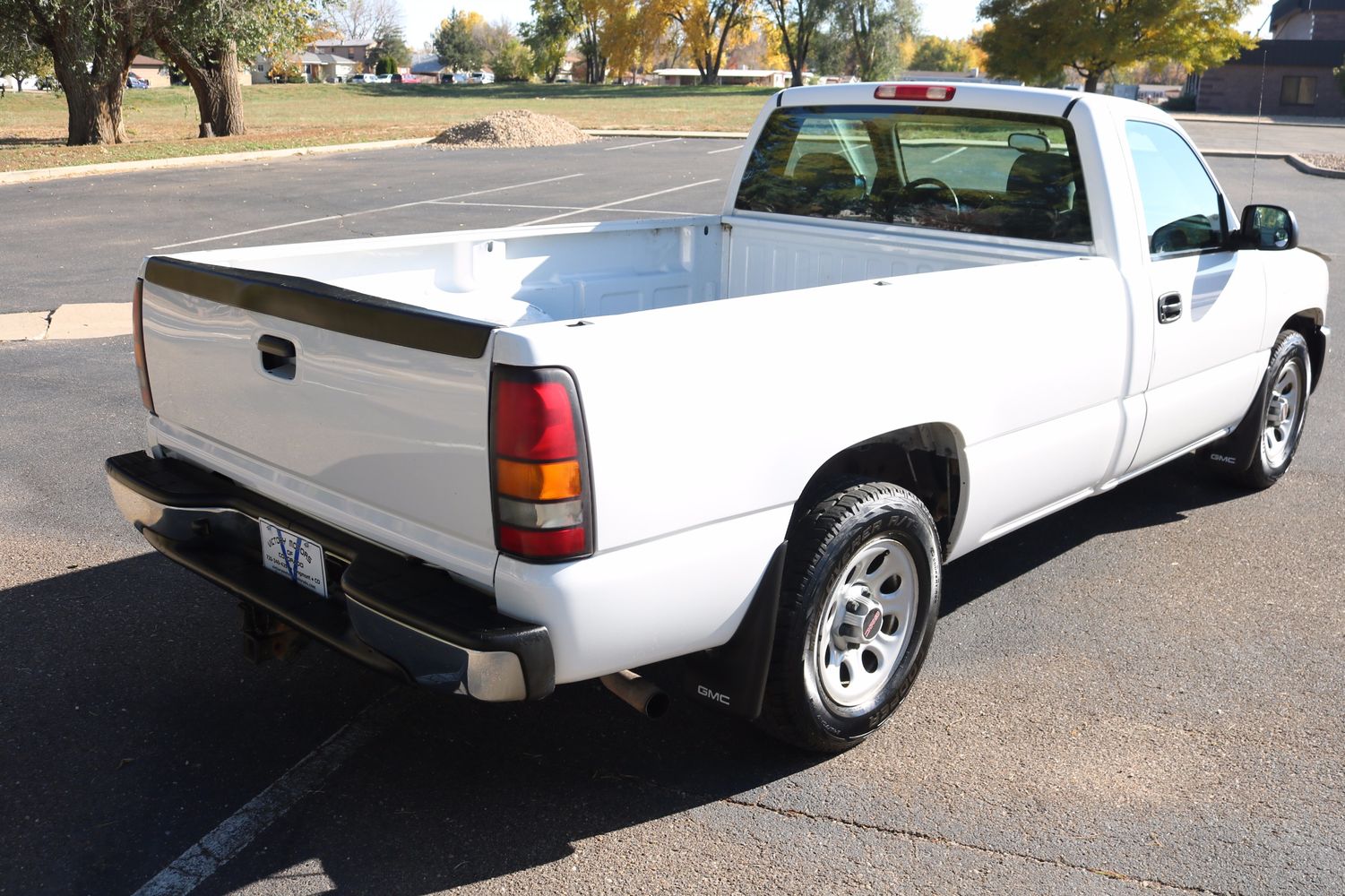 2006 GMC Sierra 1500 SL | Victory Motors of Colorado