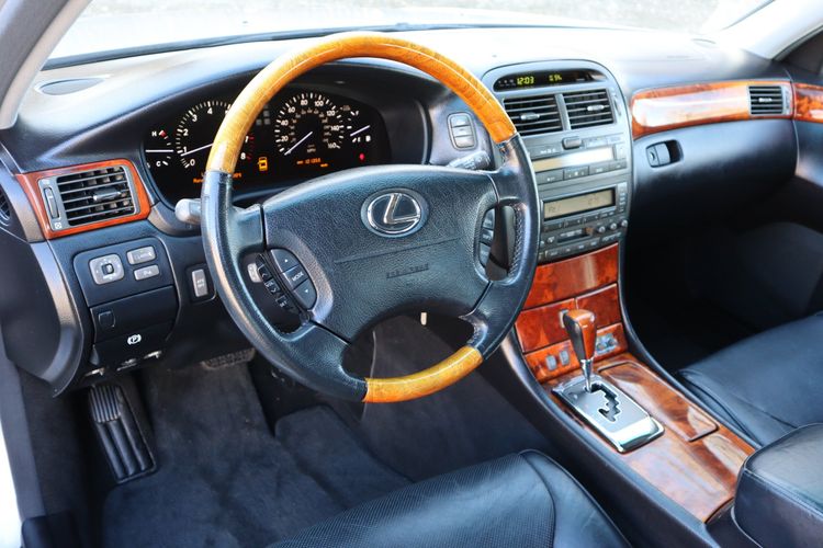 2004 Lexus LS 430 Base | Victory Motors of Colorado