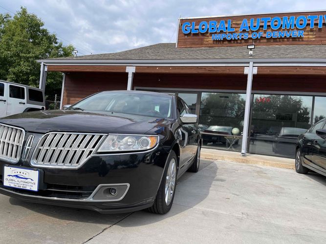 2011 Lincoln MKZ Base | Global Automotive Imports