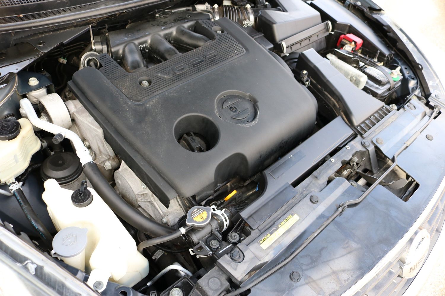 2011 Nissan Altima 3.5 SR | Victory Motors of Colorado