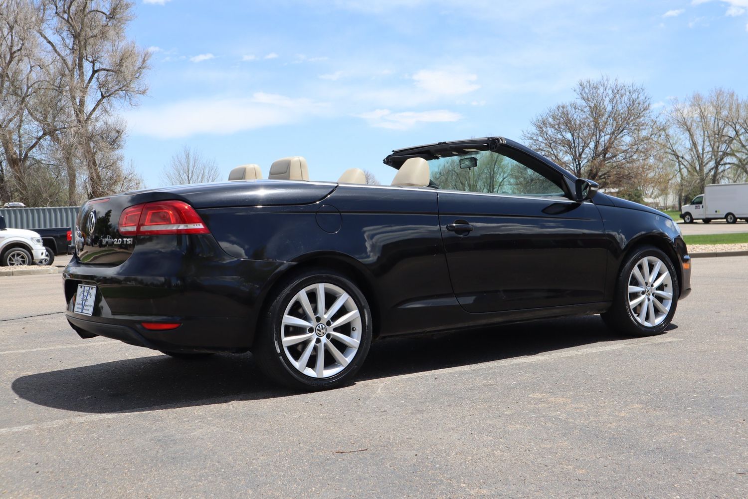 2012 Volkswagen Eos Komfort SULEV | Victory Motors of Colorado
