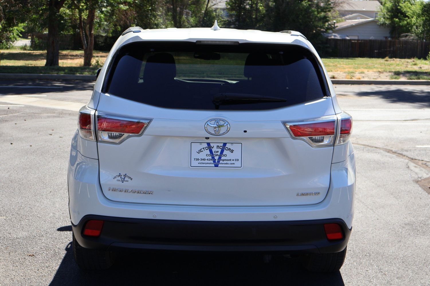 2016 Toyota Highlander Limited | Victory Motors of Colorado