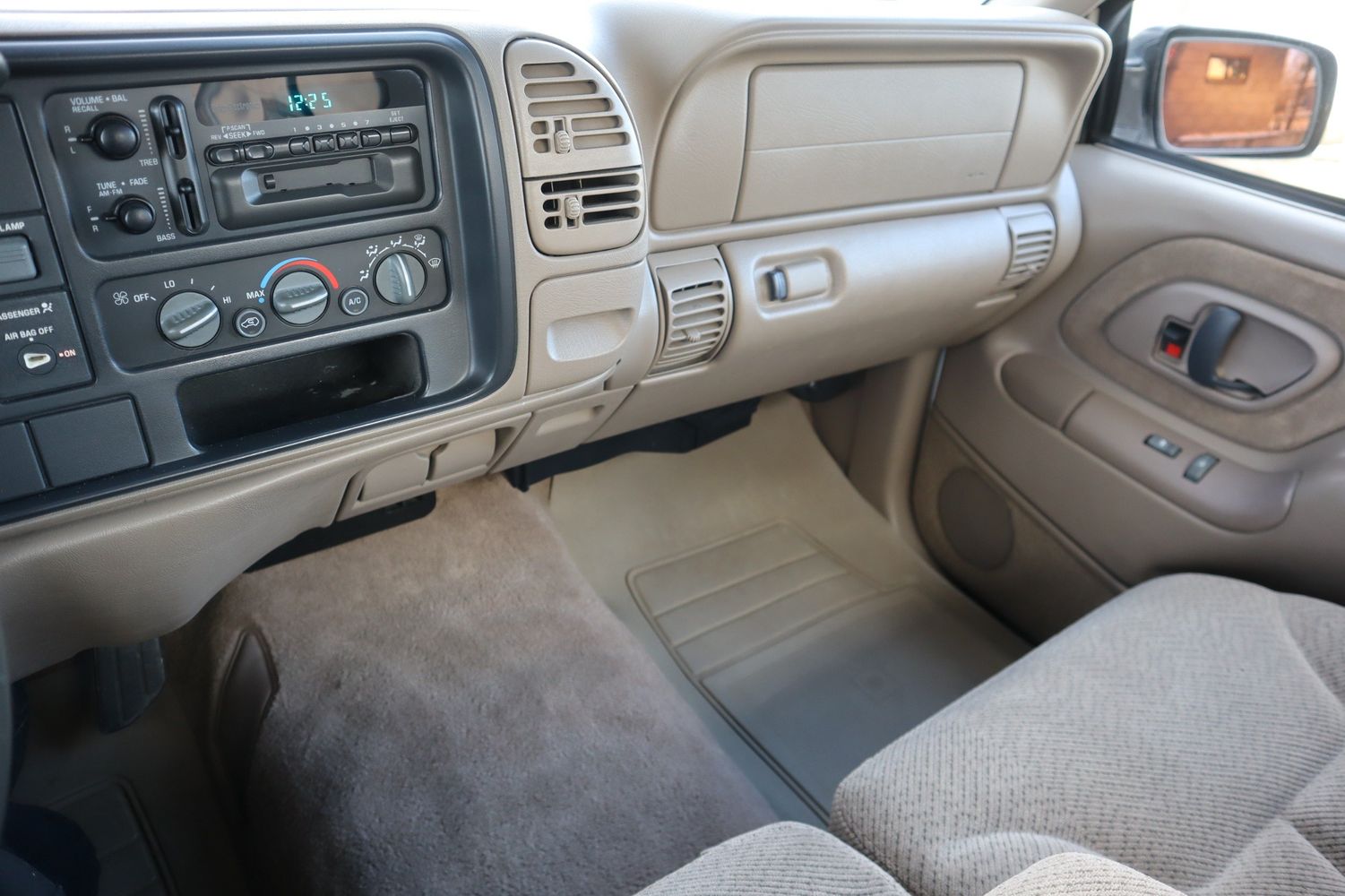 1998 Chevrolet C/K 1500 Series C1500 Silverado | Victory Motors of Colorado