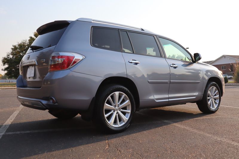 2008 Toyota Highlander Hybrid Photos