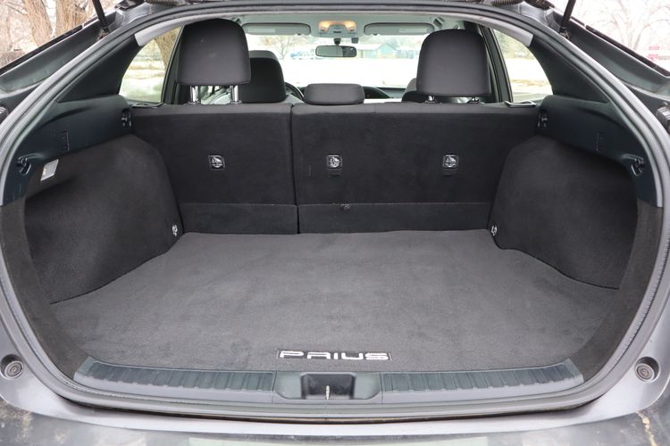 2016 Toyota Prius Three | Victory Motors of Colorado