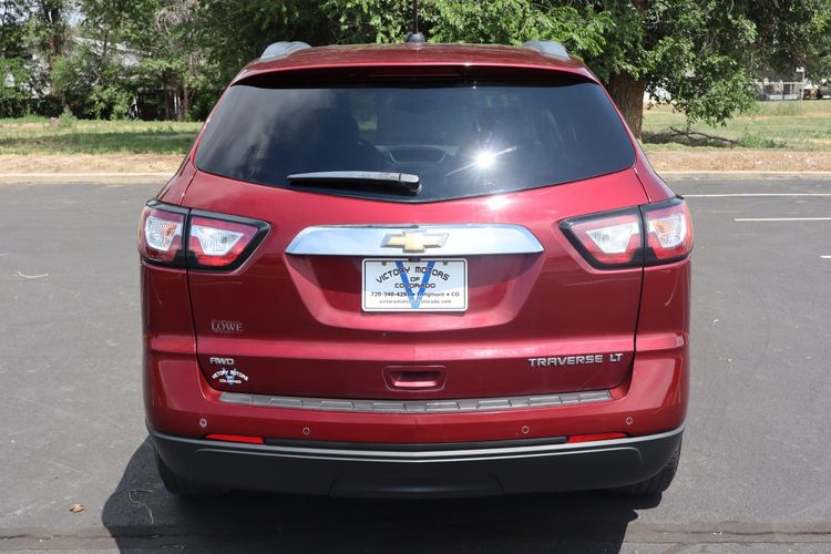 2016 Chevrolet Traverse LT | Victory Motors of Colorado