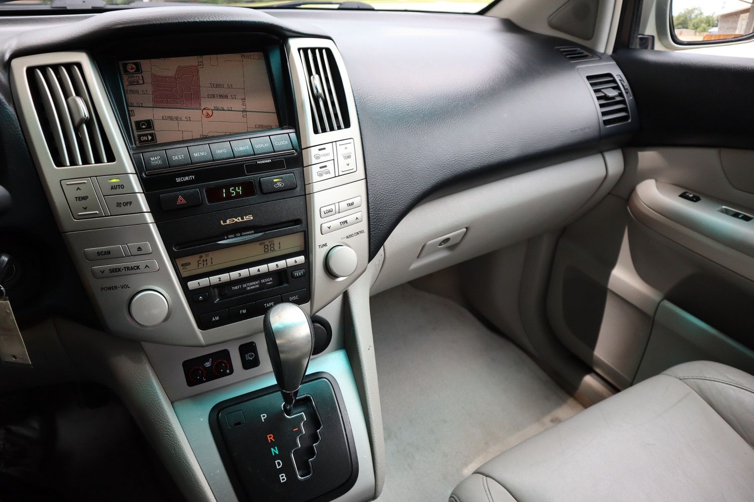 2006 Lexus RX 400h Base | Victory Motors of Colorado