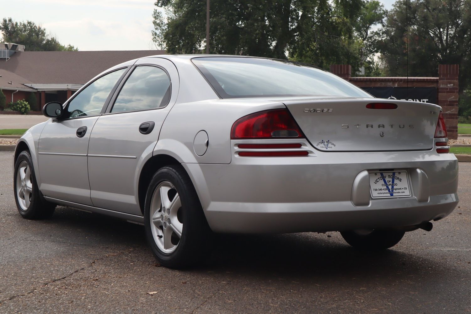 2004 Dodge Stratus SE | Victory Motors of Colorado