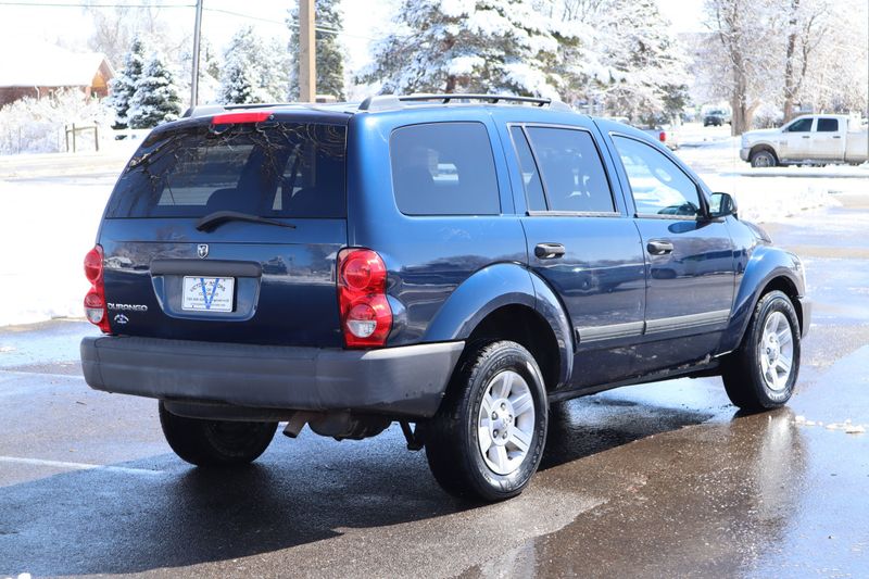 2005 Dodge Durango Photos