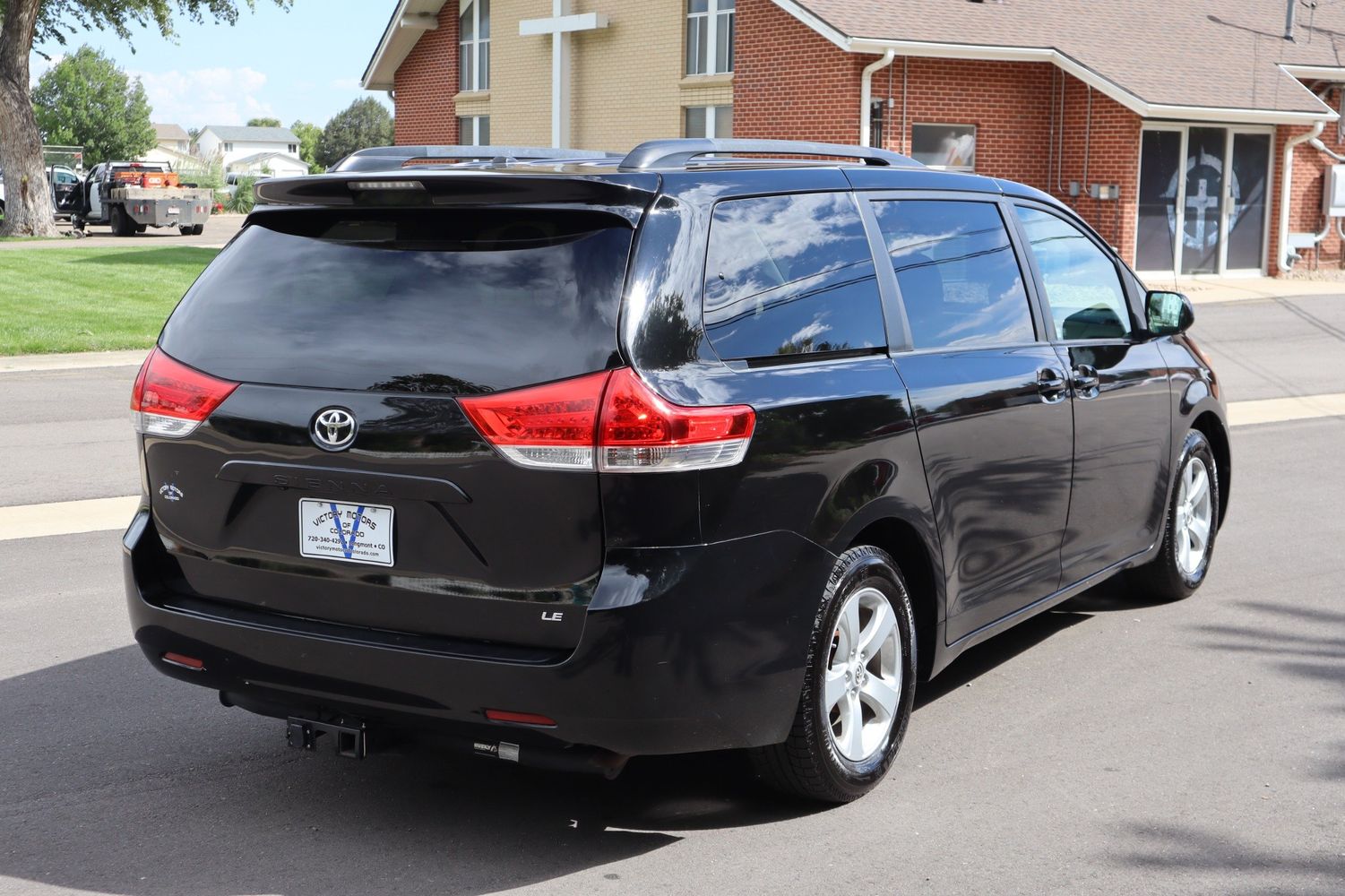 2012 Toyota Sienna LE 8-Passenger | Victory Motors of Colorado