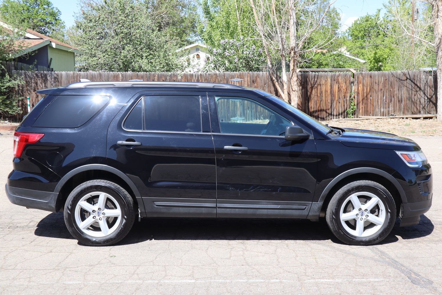 2018 Ford Explorer Base | Victory Motors of Colorado