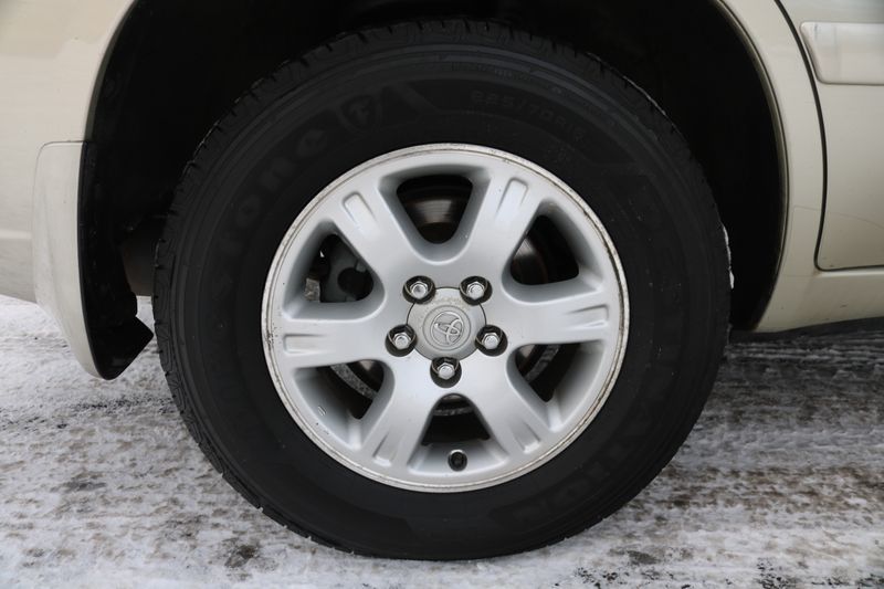 2003 Toyota Highlander Photos