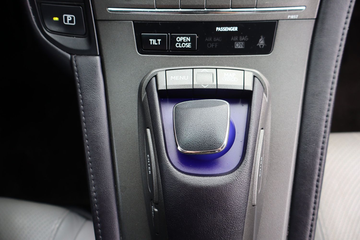 2010 Lexus HS 250h | Victory Motors of Colorado