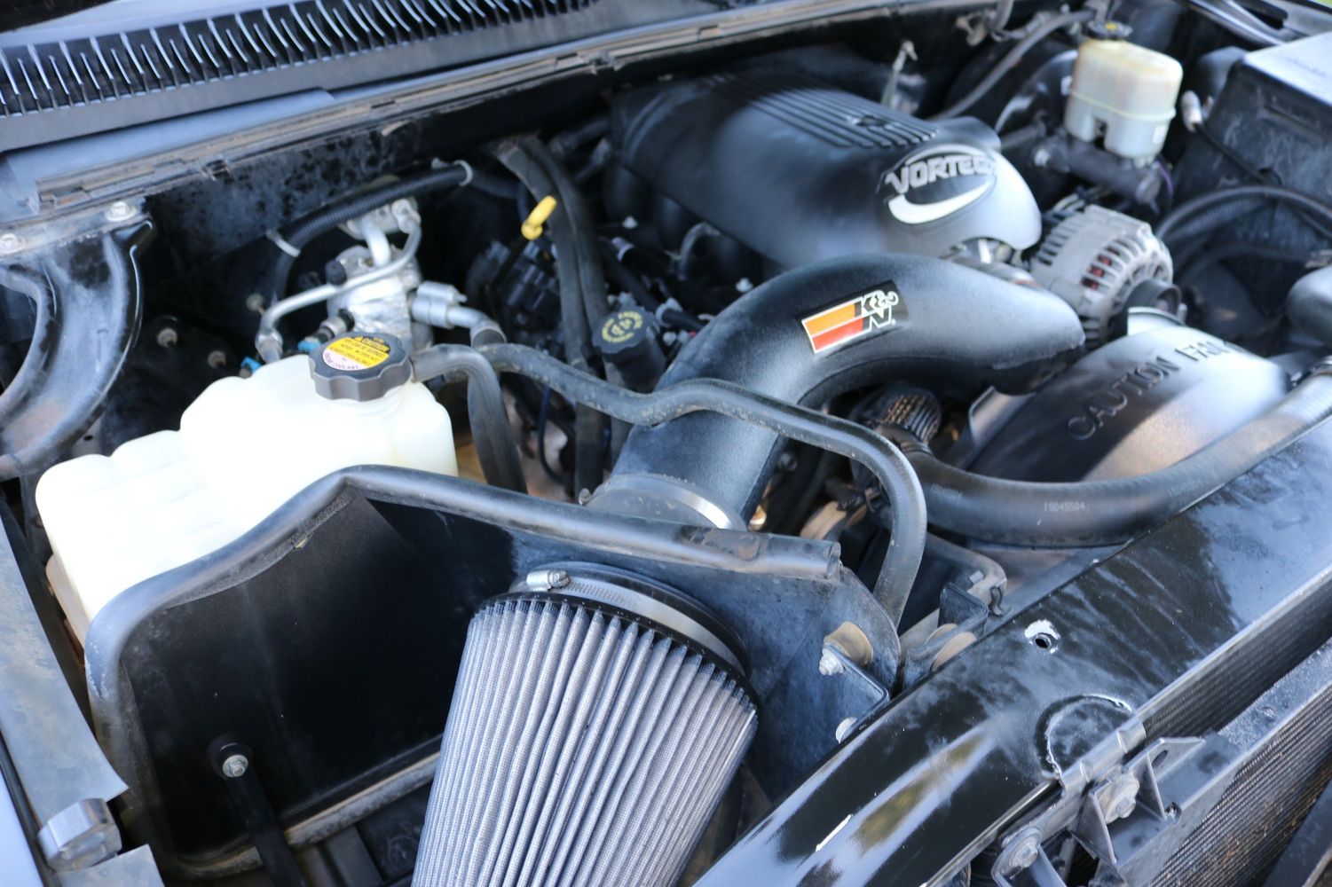 2001 Chevrolet Silverado 1500 LS | Victory Motors of Colorado