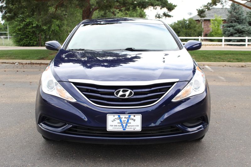 2012 Hyundai Sonata Photos