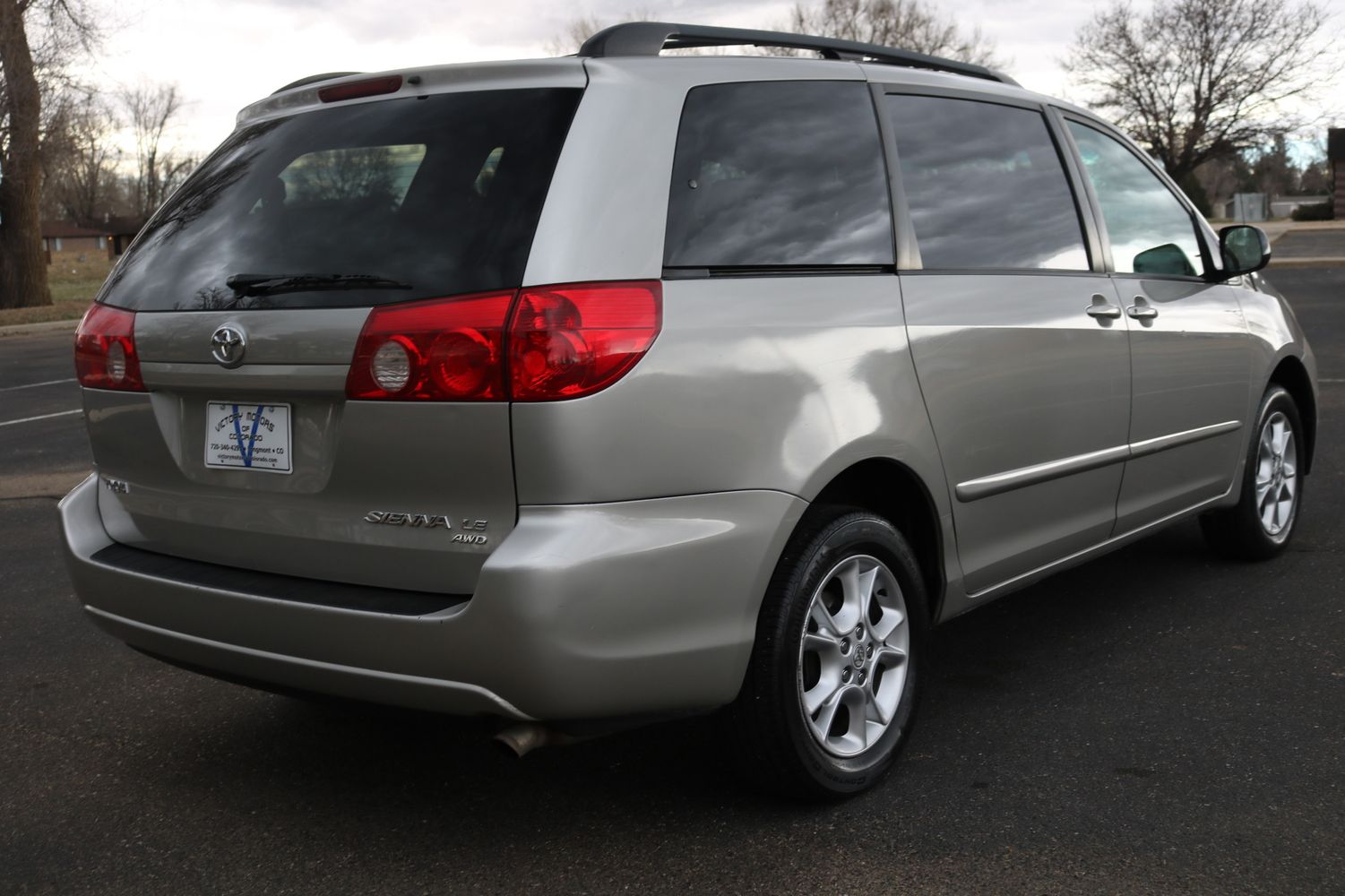 2006 Toyota Sienna LE 7 Passenger | Victory Motors of Colorado