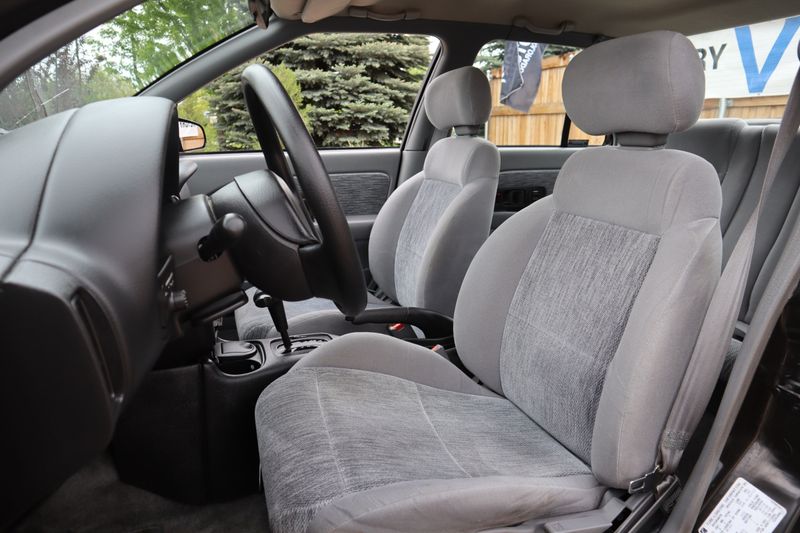 1995 Saturn S-Series Photos