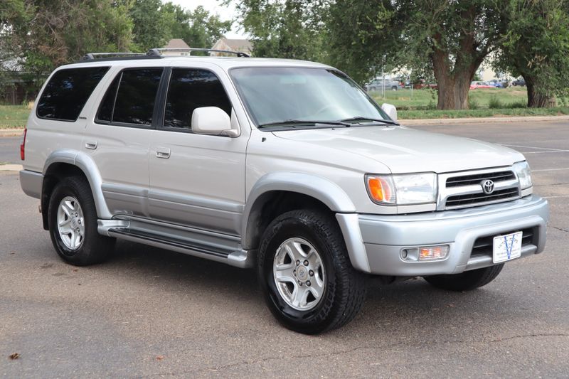 2000 Toyota 4Runner Photos