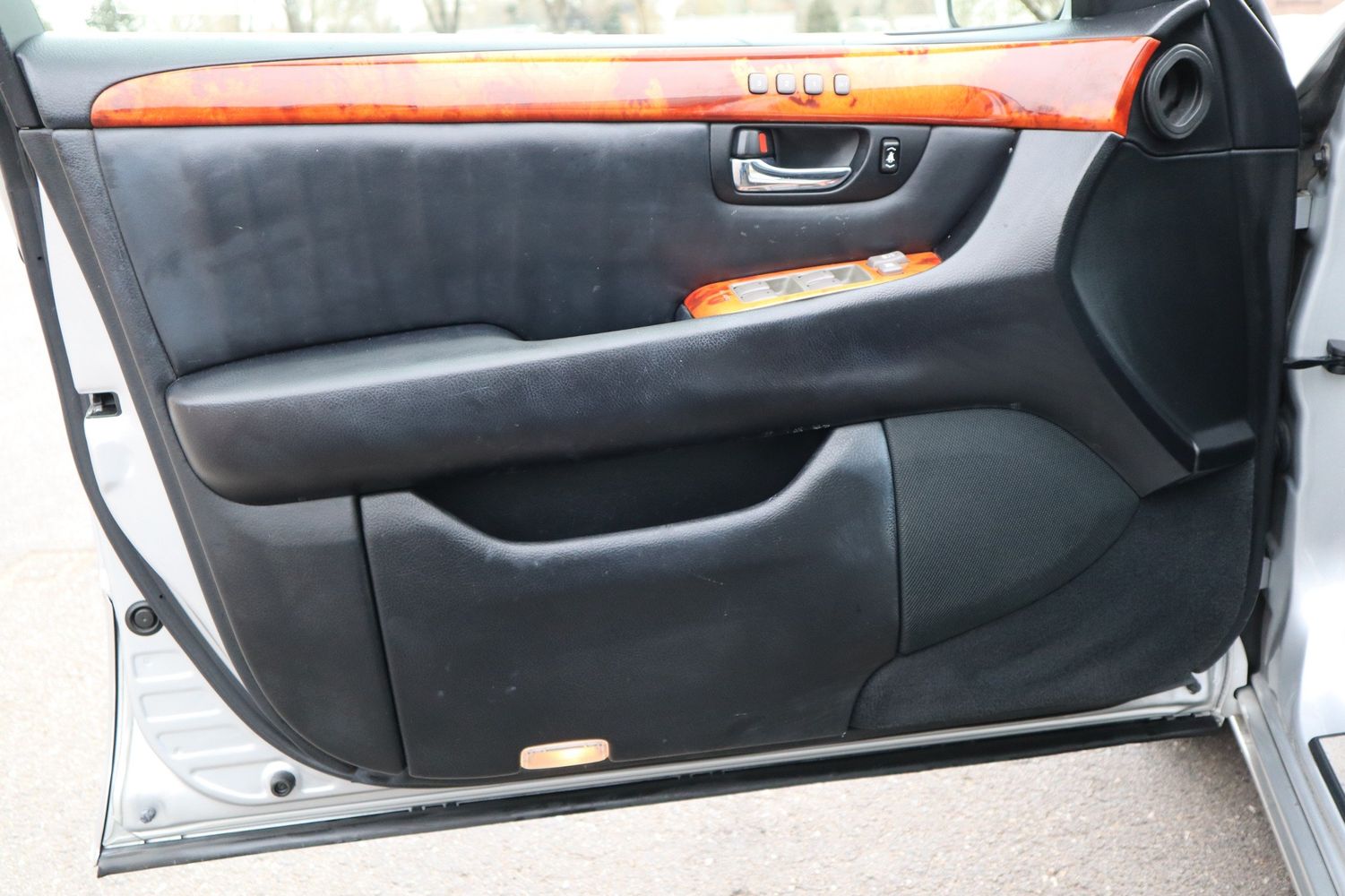 2004 Lexus LS 430 Base | Victory Motors of Colorado