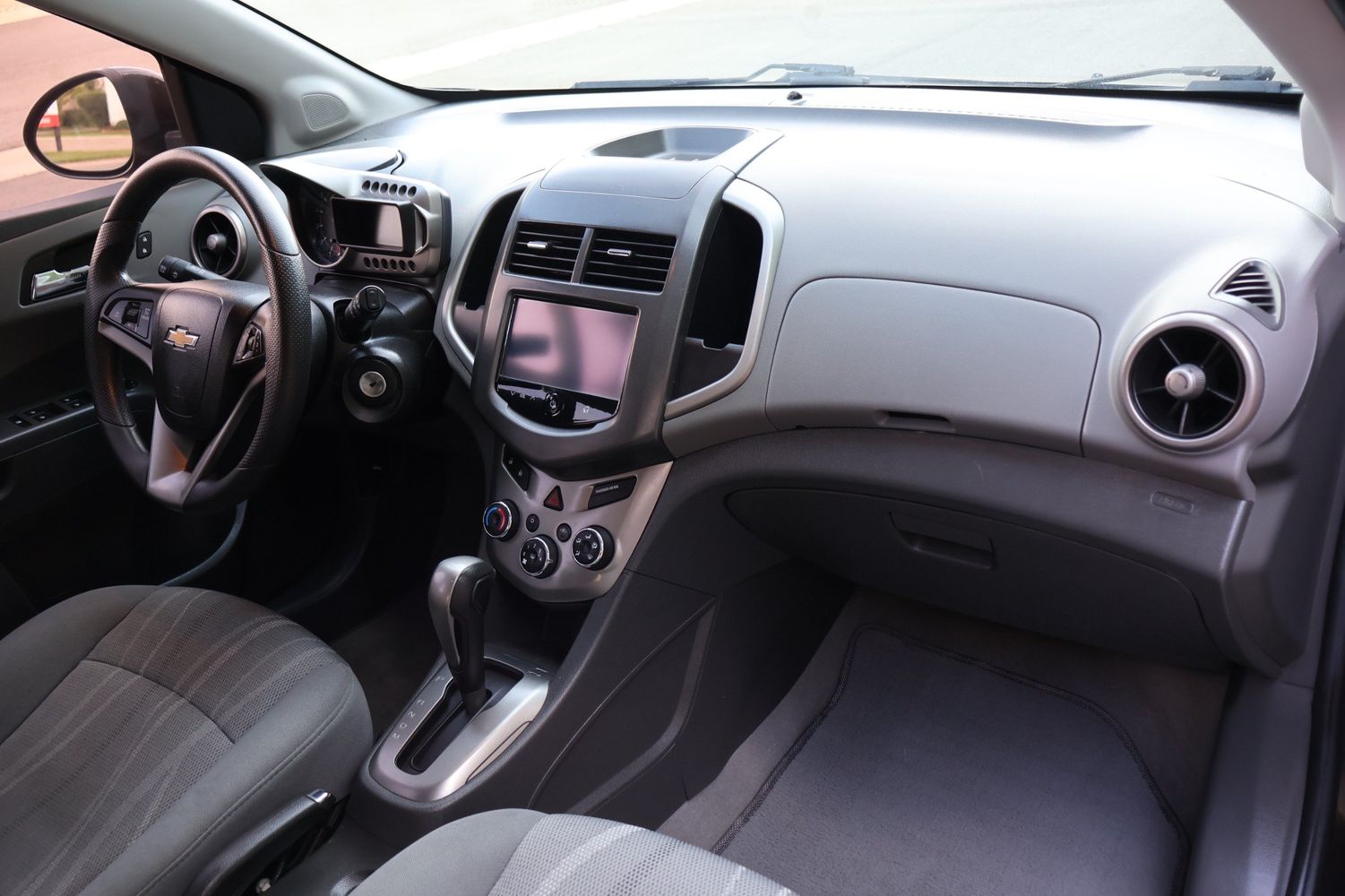 2015 Chevrolet Sonic LT Auto | Victory Motors of Colorado
