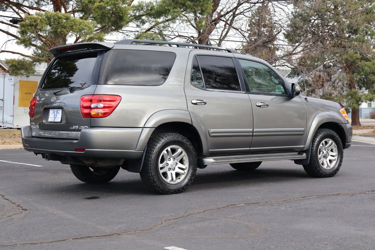 2004 Toyota Sequoia Limited V8 | Victory Motors of Colorado