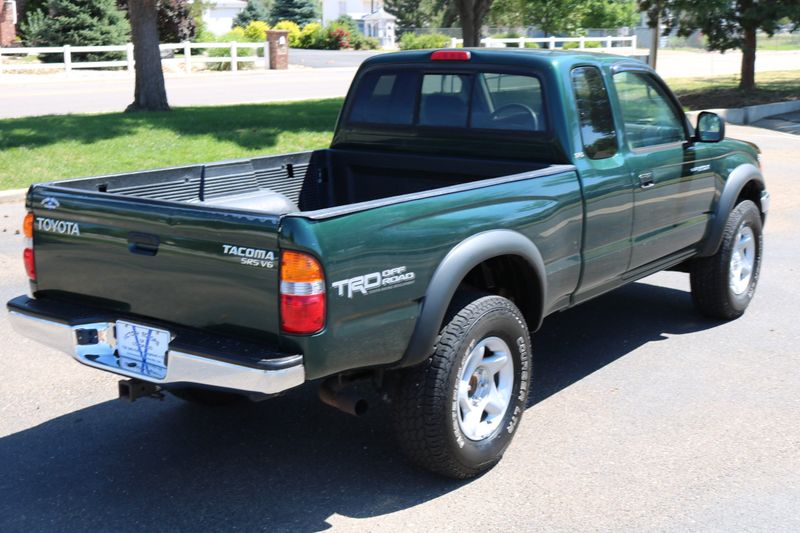 2001 Toyota Tacoma Photos