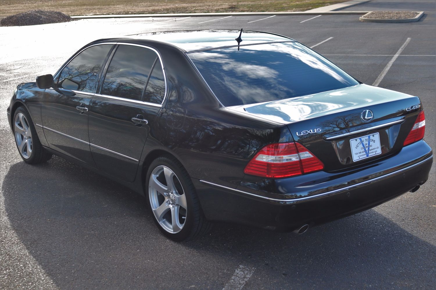 2004 Lexus LS 430 Base | Victory Motors of Colorado