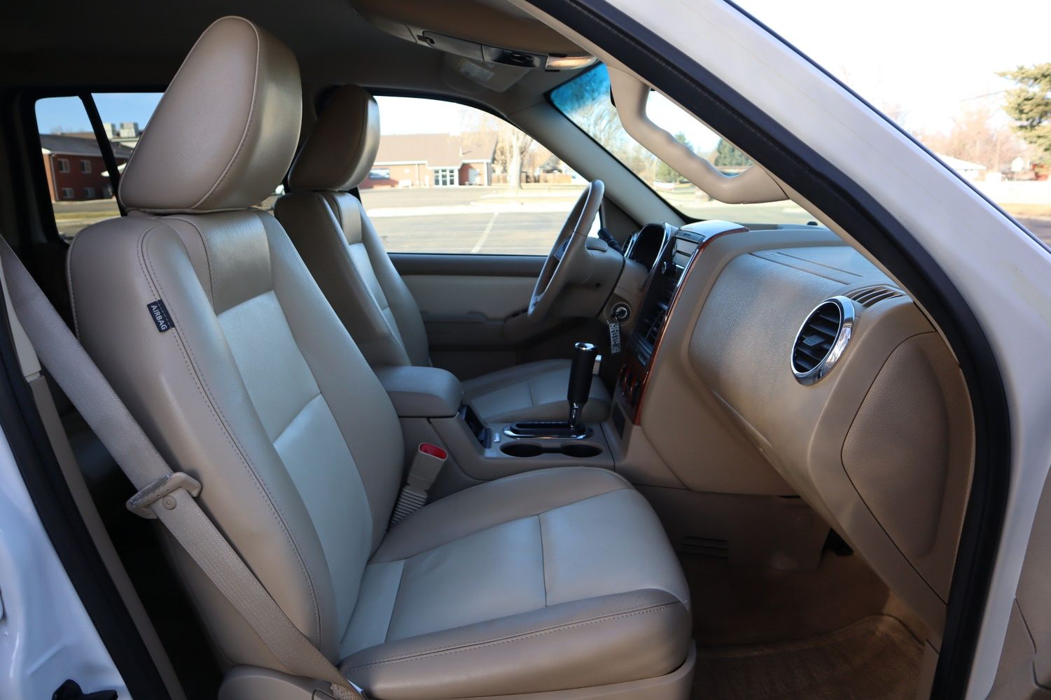 2010 Ford Explorer Eddie Bauer | Victory Motors of Colorado