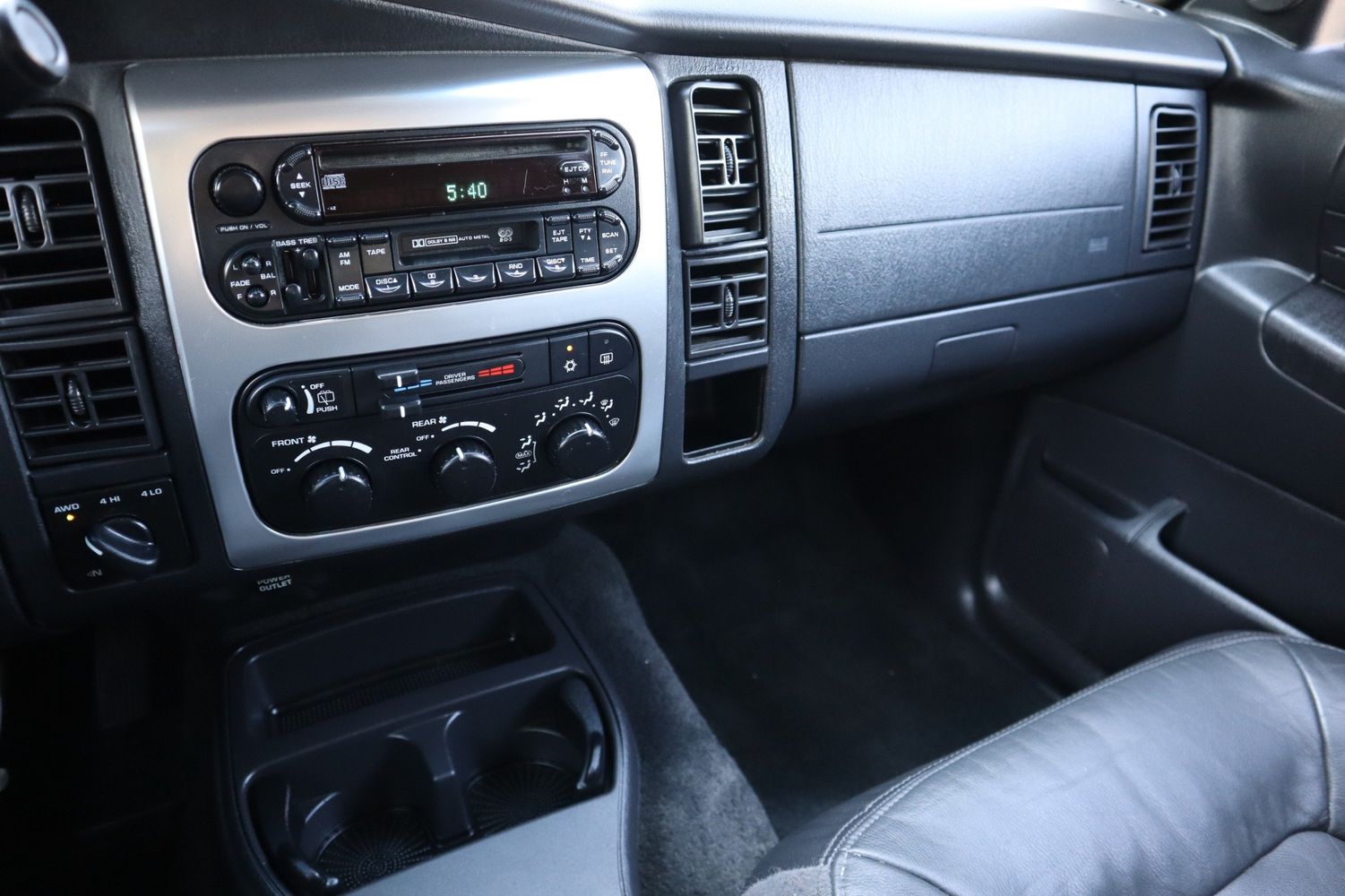 2003 Dodge Durango SLT Plus | Victory Motors of Colorado