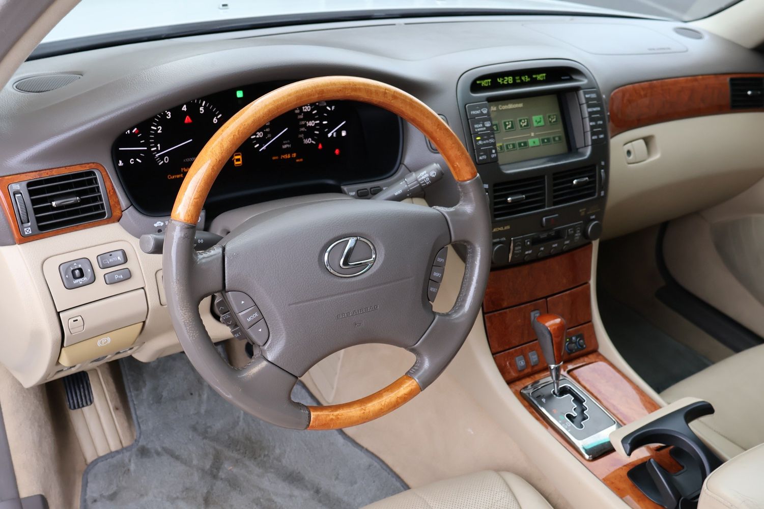 2004 Lexus LS 430 Base | Victory Motors of Colorado