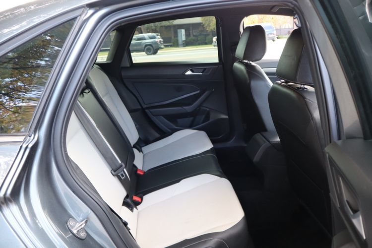 2019 Volkswagen Jetta R-Line | Victory Motors of Colorado