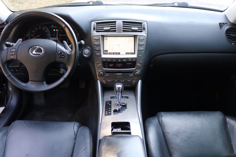 2007 Lexus IS 250 Photos