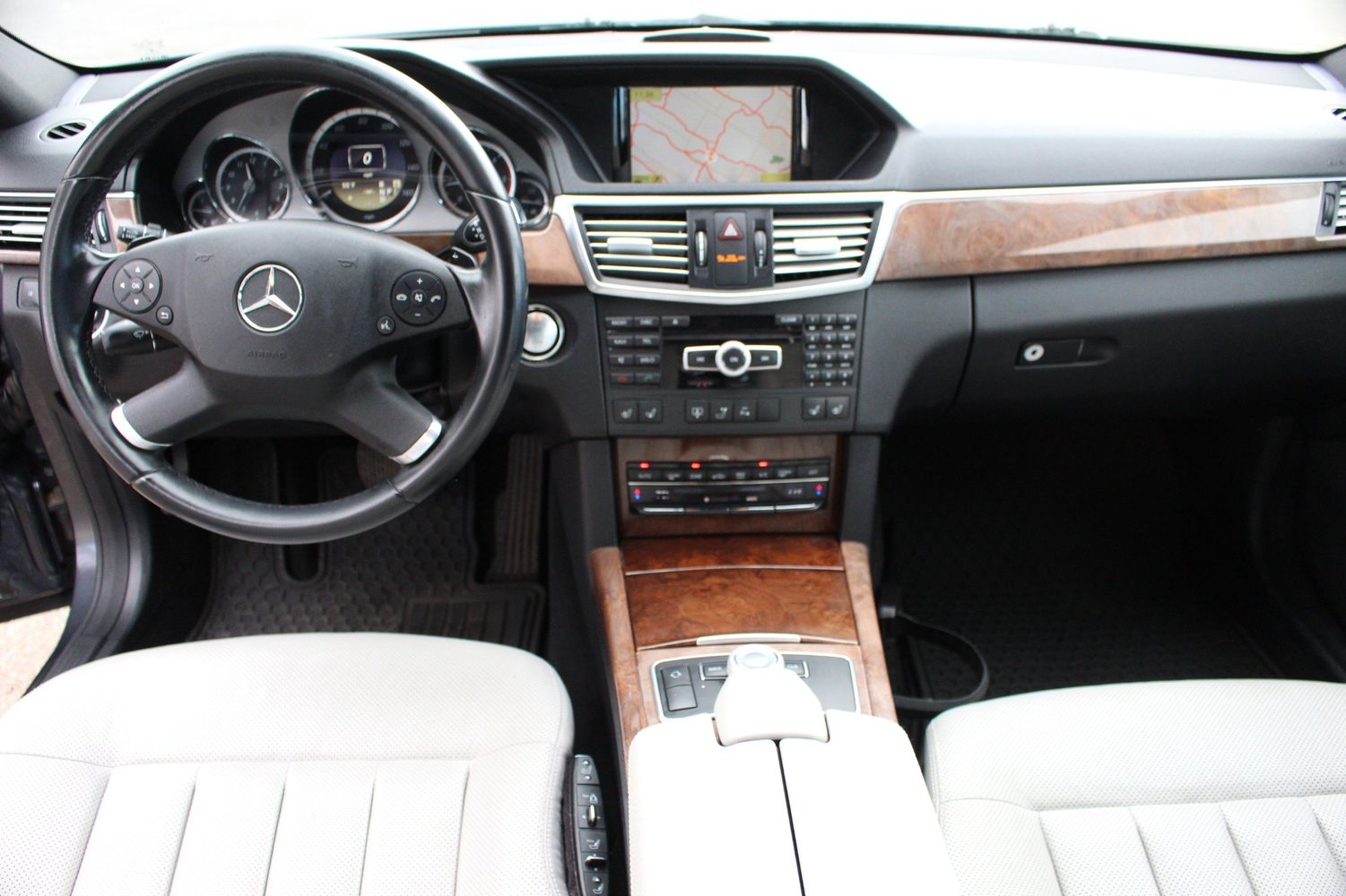 2012 Mercedes-Benz E350 BlueTEC Luxury | Victory Motors of Colorado
