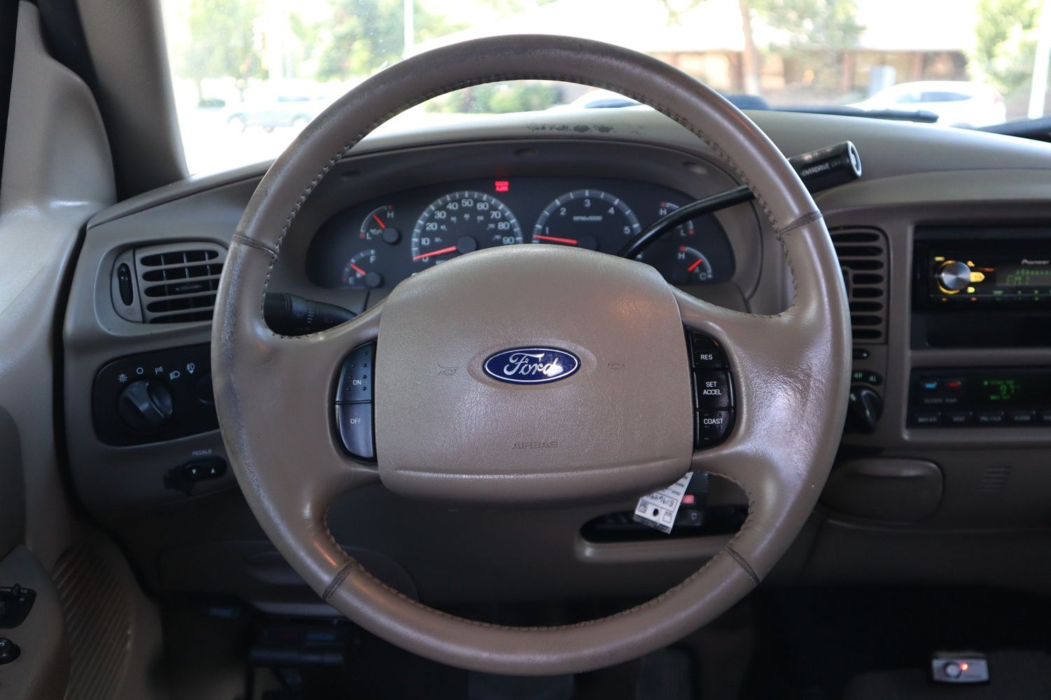 2002 Ford F-150 Lariat | Victory Motors of Colorado