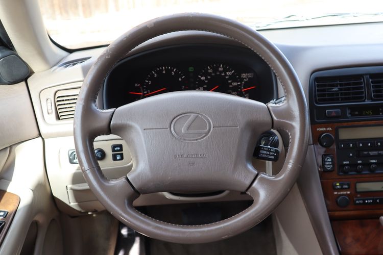 2000 Lexus ES 300 Base | Victory Motors of Colorado