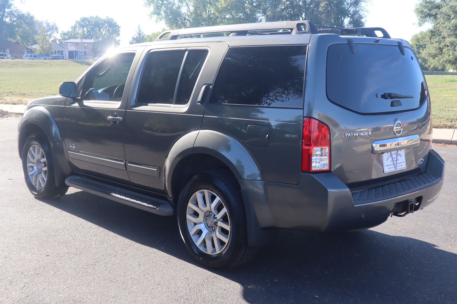 2008 Nissan Pathfinder LE V8 | Victory Motors of Colorado