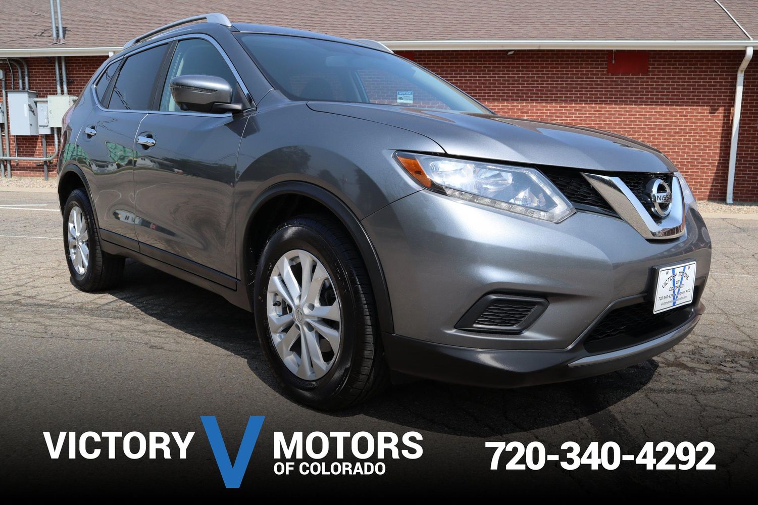 2016 Nissan Rogue SV | Victory Motors of Colorado
