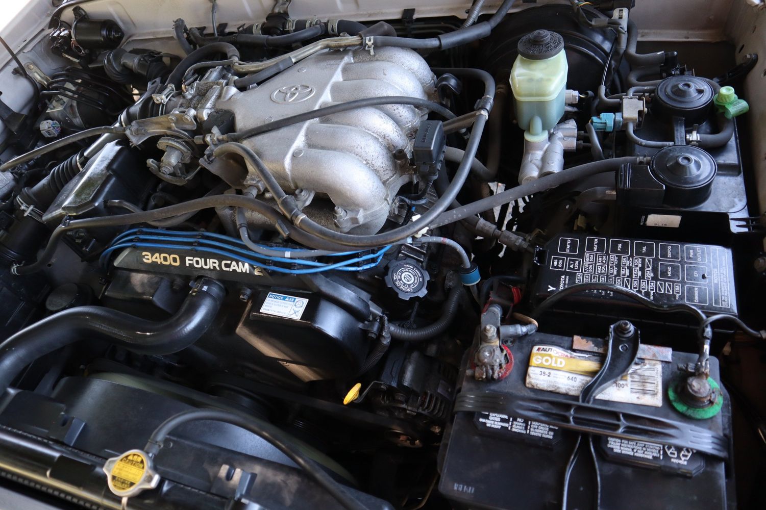 2000 Toyota 4Runner SR5 | Victory Motors of Colorado