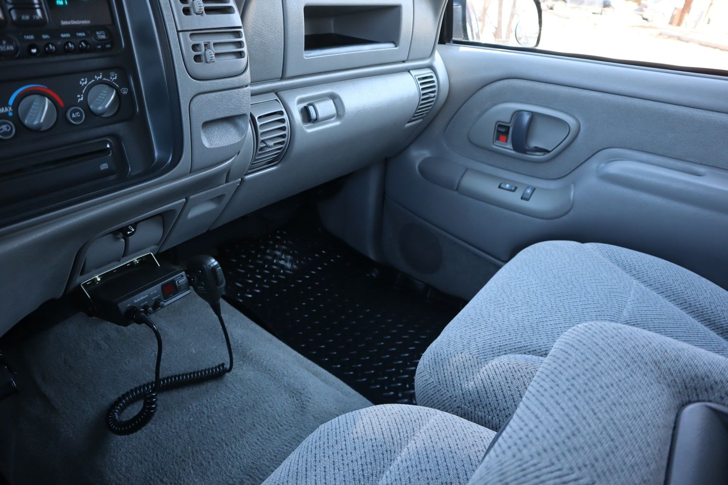 1999 Chevrolet C35 C3500 LS | Victory Motors of Colorado