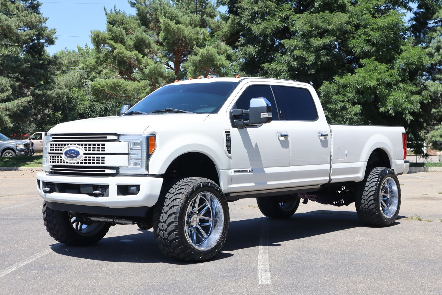 2017 Ford F-250 Super Duty Platinum | Victory Motors of Colorado