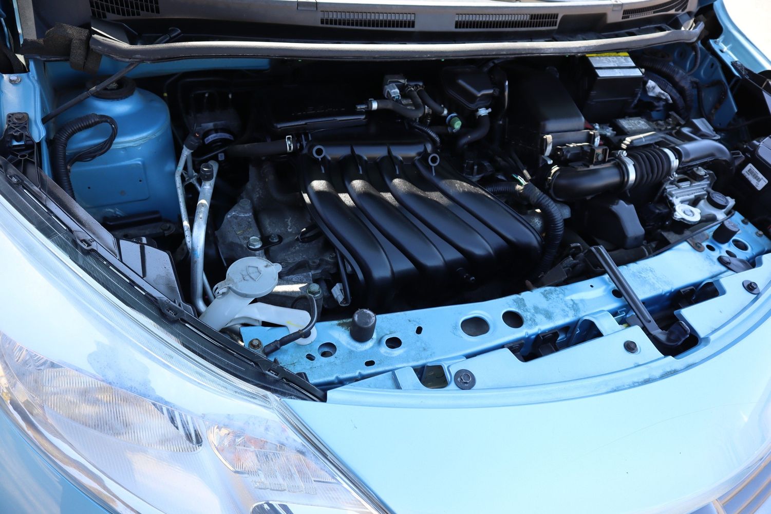 2015 Nissan Versa Note SV | Victory Motors of Colorado